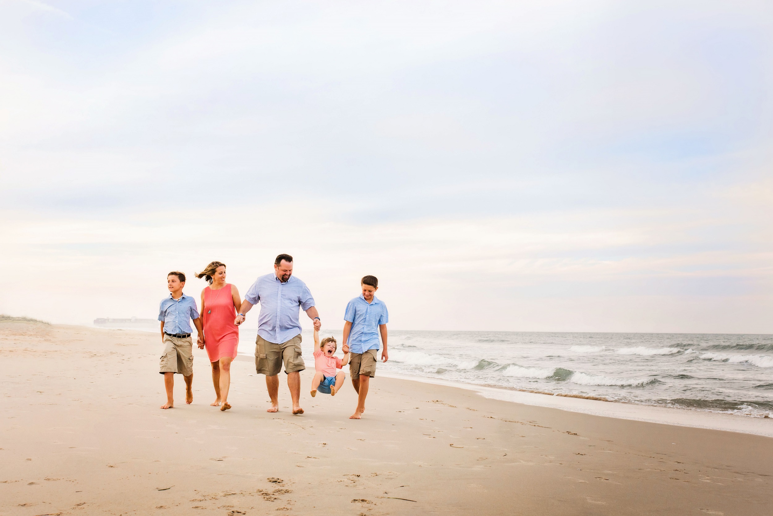 Virginia Beach Family Photo Shoot - Greg Bellan
